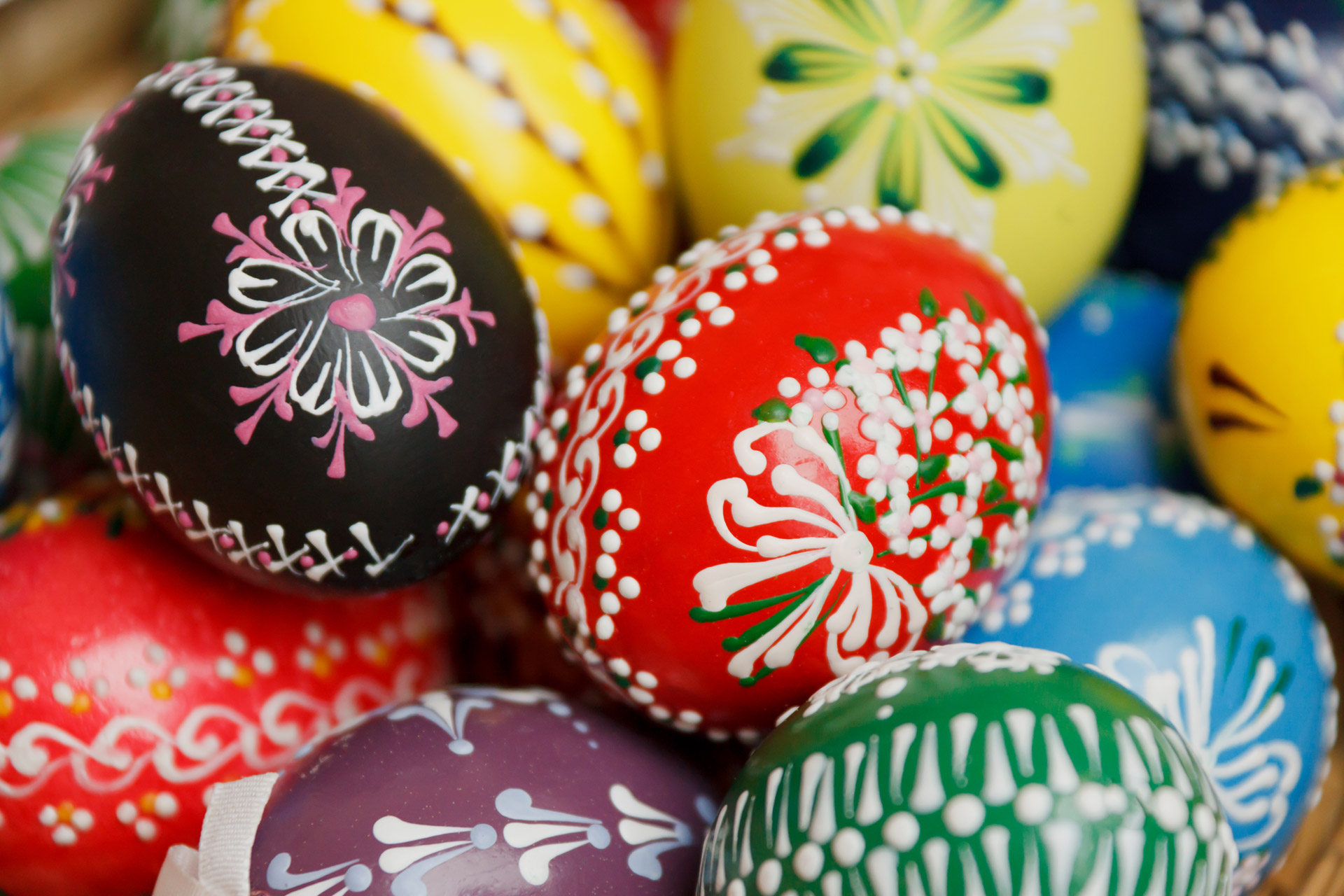 Uova di Pasqua decorate fai da te: facili e di grande effetto Uova di Pasqua decorate fai da te: facili e di grande effetto